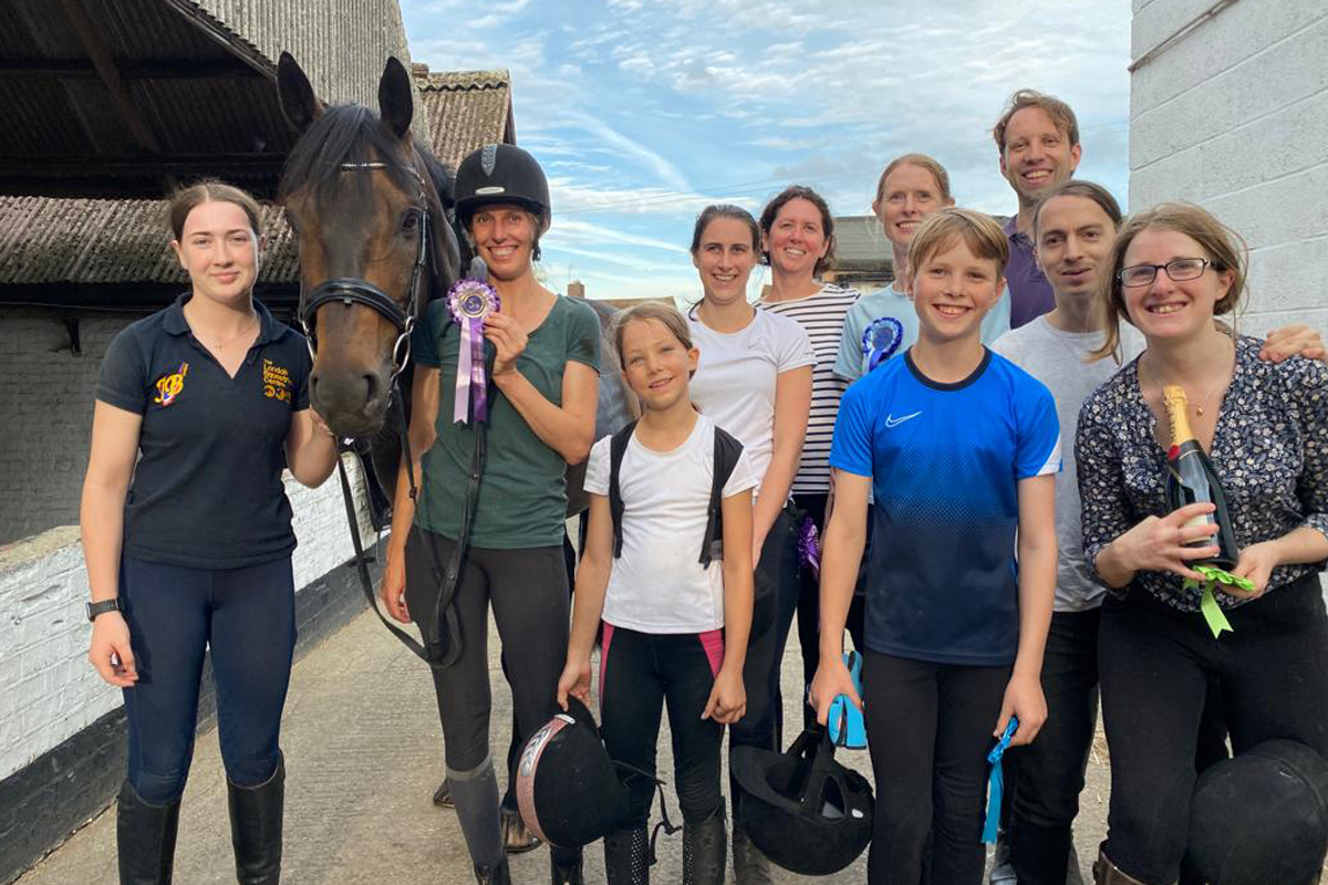 About us – London Equestrian Centre